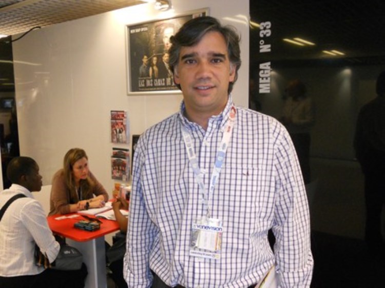 Mega Chile, al mercado internacional - Contenido