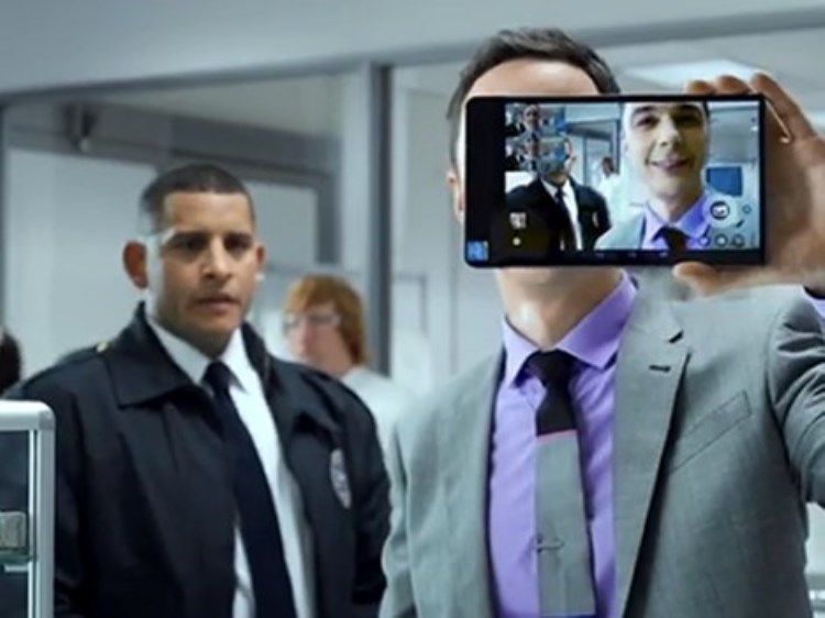 Intel lanza campaña protagonizada por Jim Parsons - Latin Ad Sales