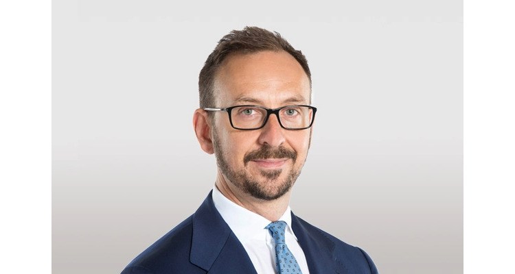 Stephen van Rooyen fue nombrado Consejero Delegado de VodafoneZiggo ...